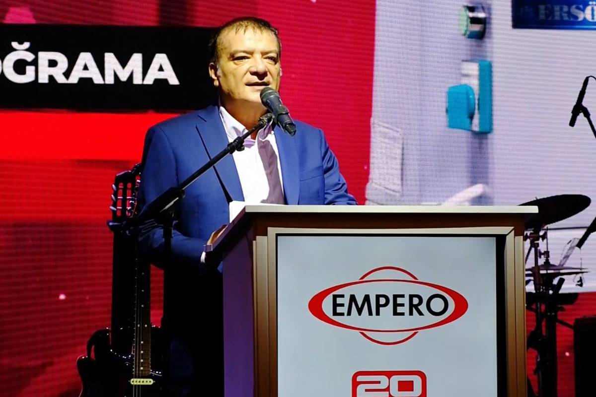 Empero yeni yaşını bayileriyle kutladı | Gastronomi Dergisi